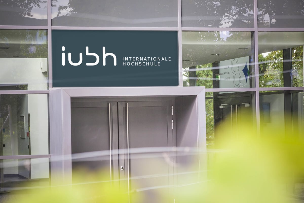 IUBH startet neuen Fernstudiengang Gerontologie - Health&Care Management