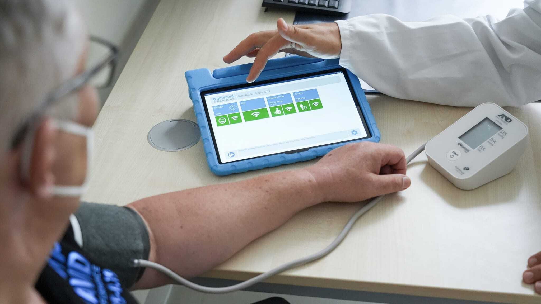 Sana eröffnet Telemonitoringzentrum - Health&Care Management