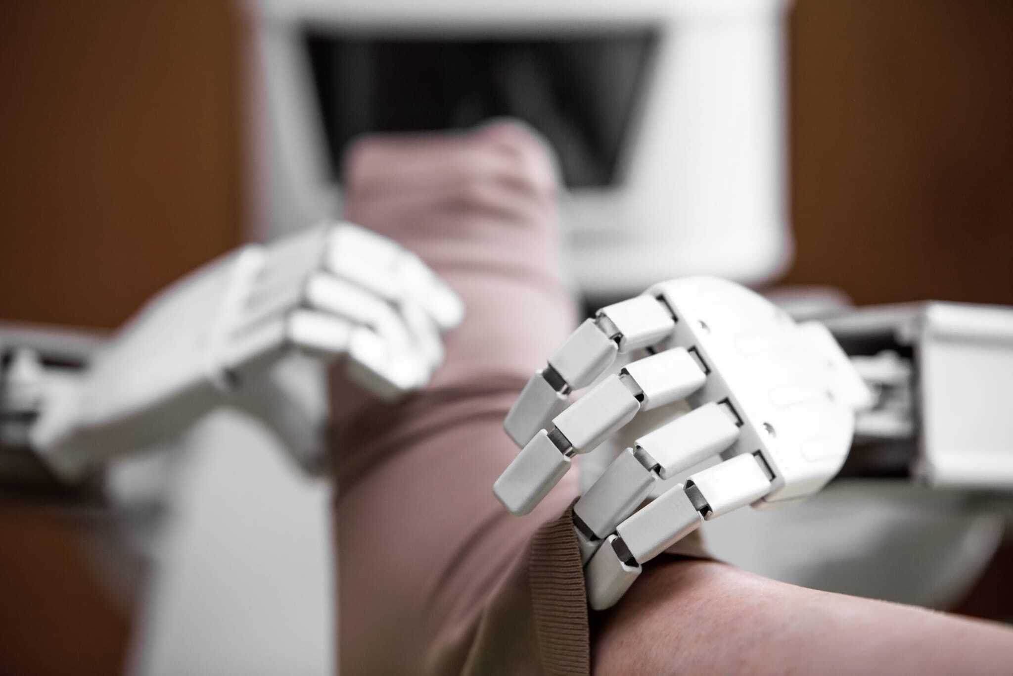 Geriatronik: Kollege Roboter in der Pflege? - Health&Care Management