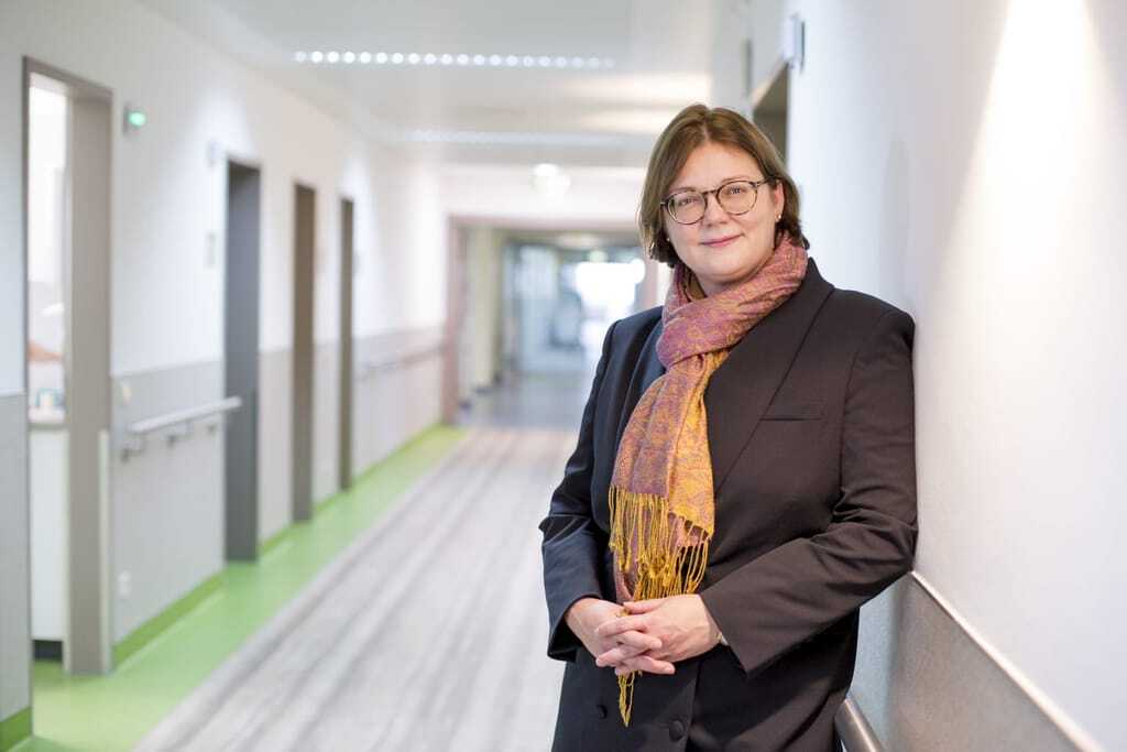 Aufsichtsrat verlängert Vertrag mit Prof. Erika Raab - Health&Care ...