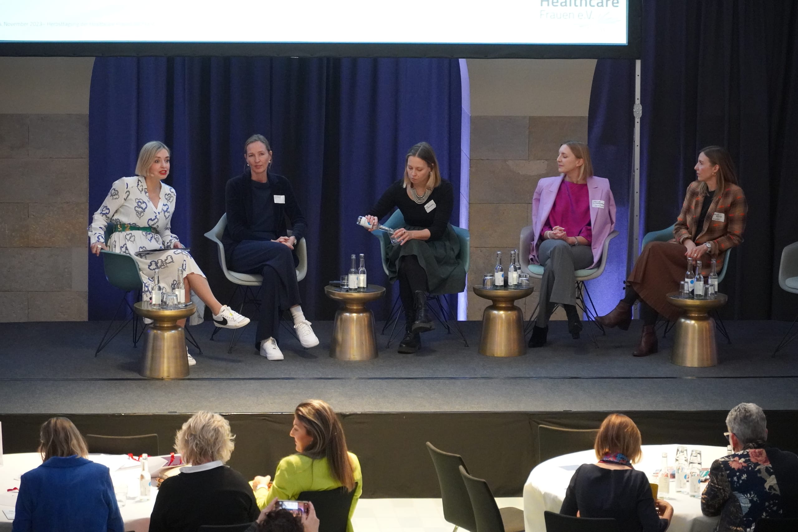 Leaderinnen verändern gemeinsam die Gesundheitswirtschaft - Health&Care ...