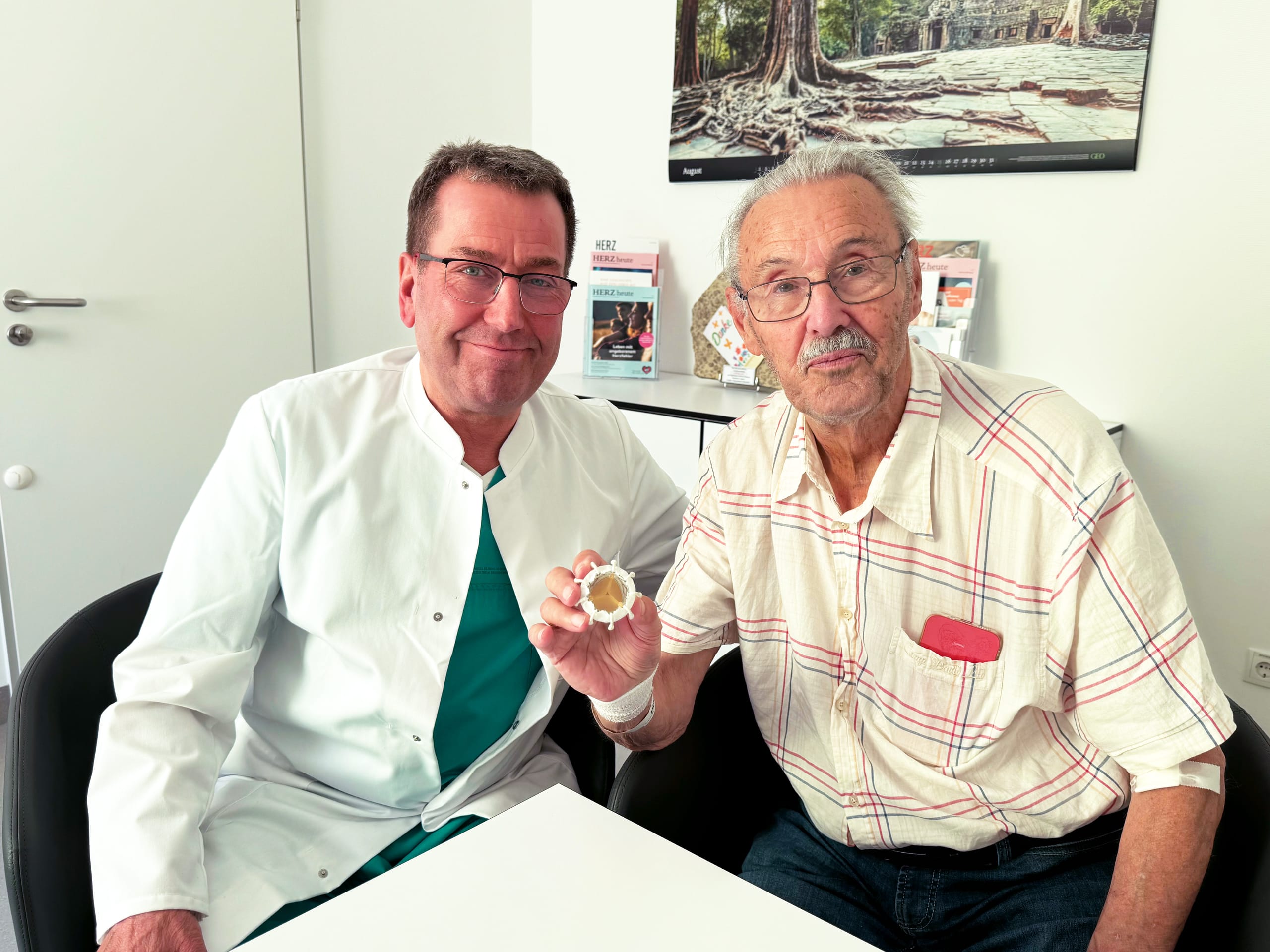 Erstmaliger minimal-invasiver Ersatz der Trikuspidal-Herzklappe ...